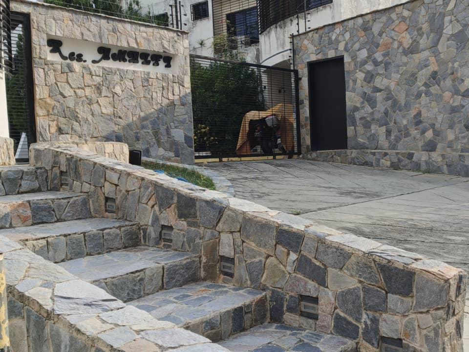 ELTH-038 Town House en Venta Residencias Amalfi Urbanización Los Mangos ...